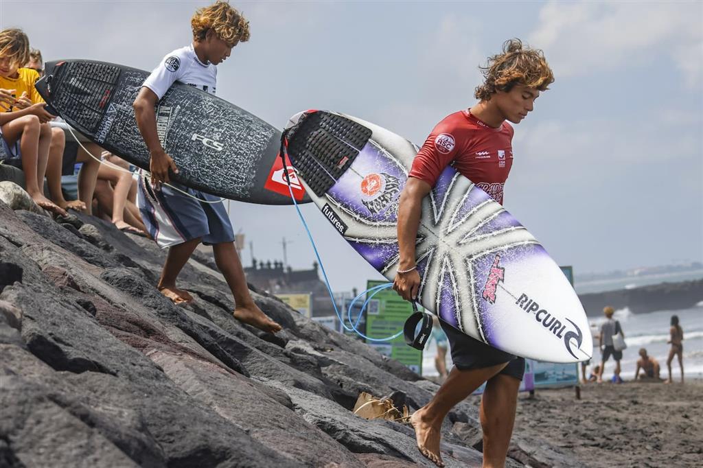 Boardriding | Events | Bintang Crystal Liga Surfing Indonesia Grand ...