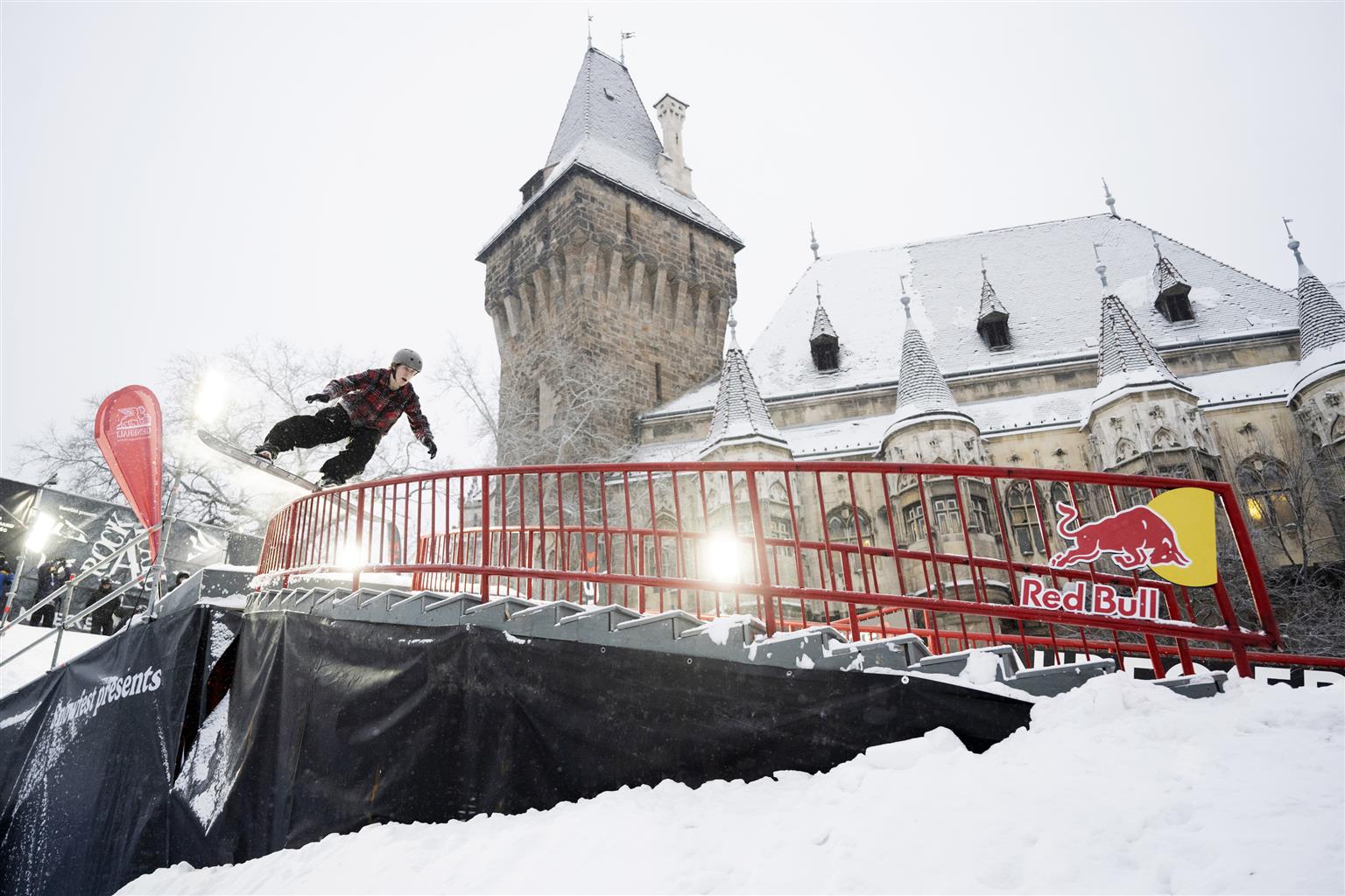 Boardriding | News | Rock A Rail goes to Budapest!