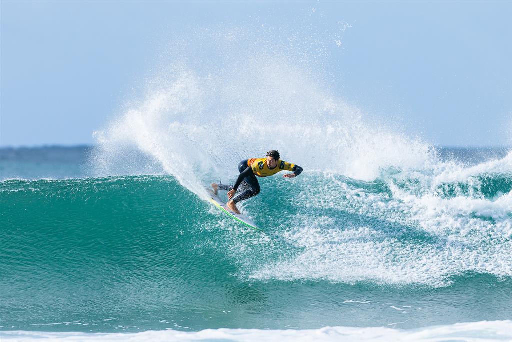 Boardriding | News | Gabriela Bryan and Miguel Pupo Win the 2026 Rip ...