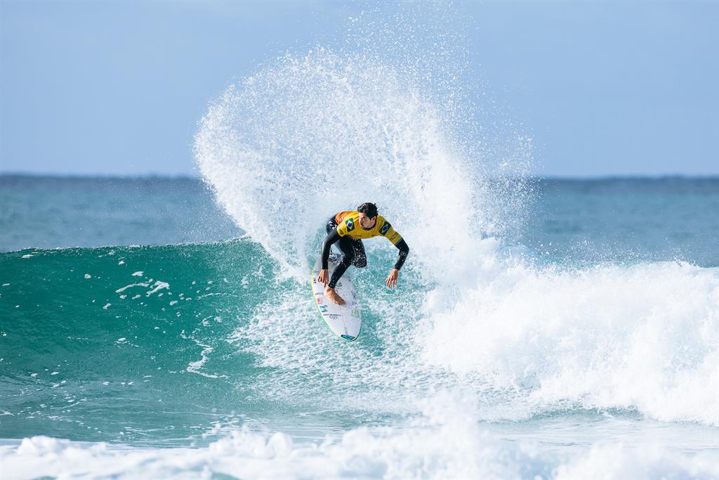 Boardriding | News | Gabriela Bryan and Miguel Pupo Win the 2026 Rip ...